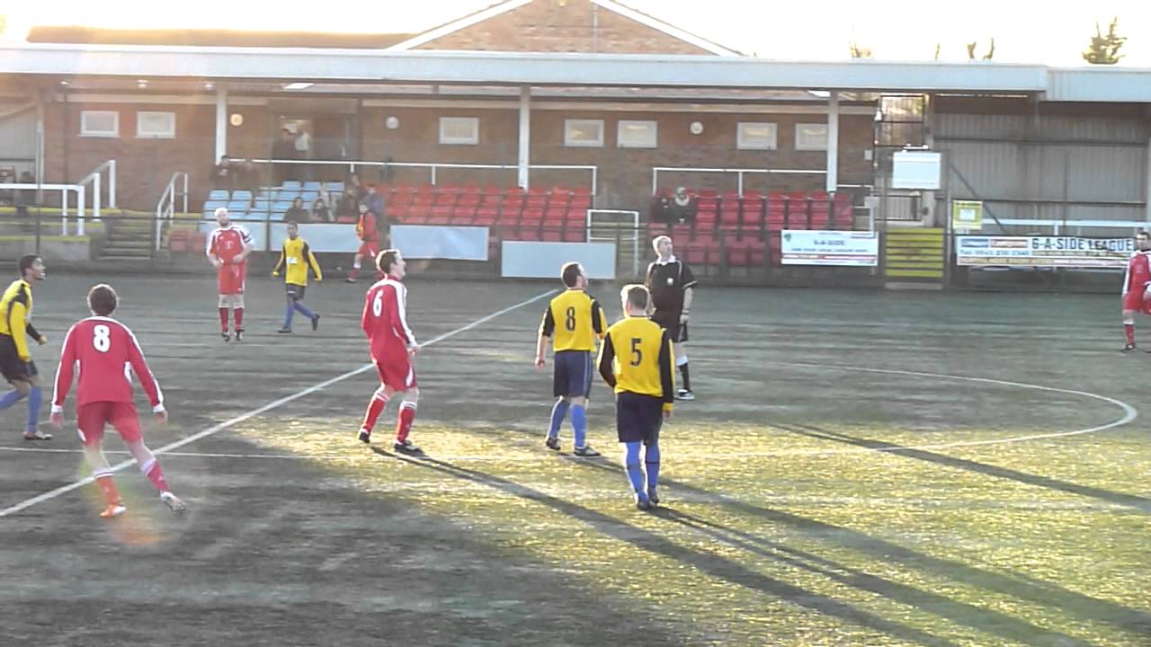 Baldock Town FC Reserves v Hinton Reserves - YouTube