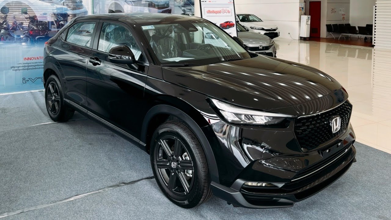 Honda HR-V Walkaround SUV Crossover - 2022 Honda HR-V Black Color 5 ...