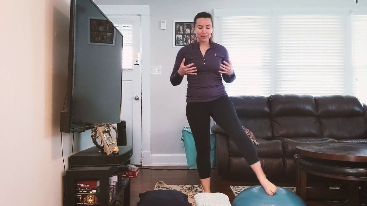 Single Leg Balance | Cincinnati Children's - YouTube