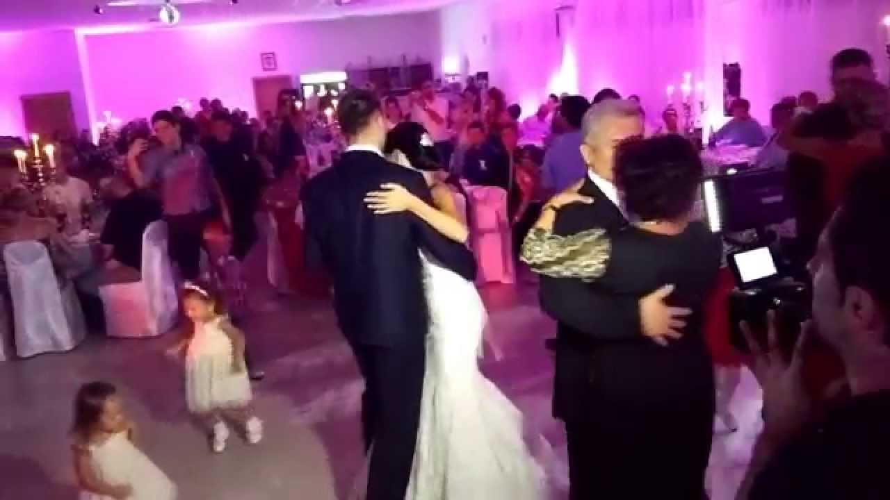 Pamela Ramljak & Andersoni - Dan od Boga (prvi ples) - YouTube Music