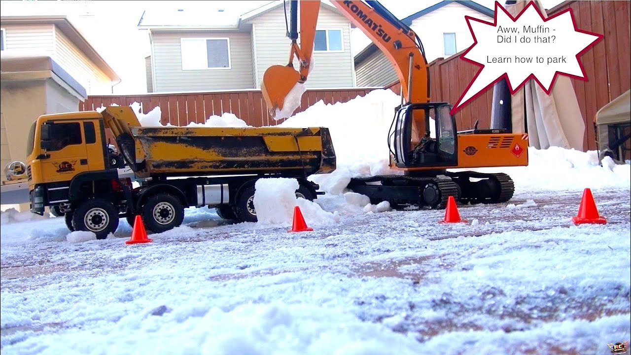 RC ADVENTURES - Belligerent RC Snow Removal - 1/14th Scale Crew - YouTube