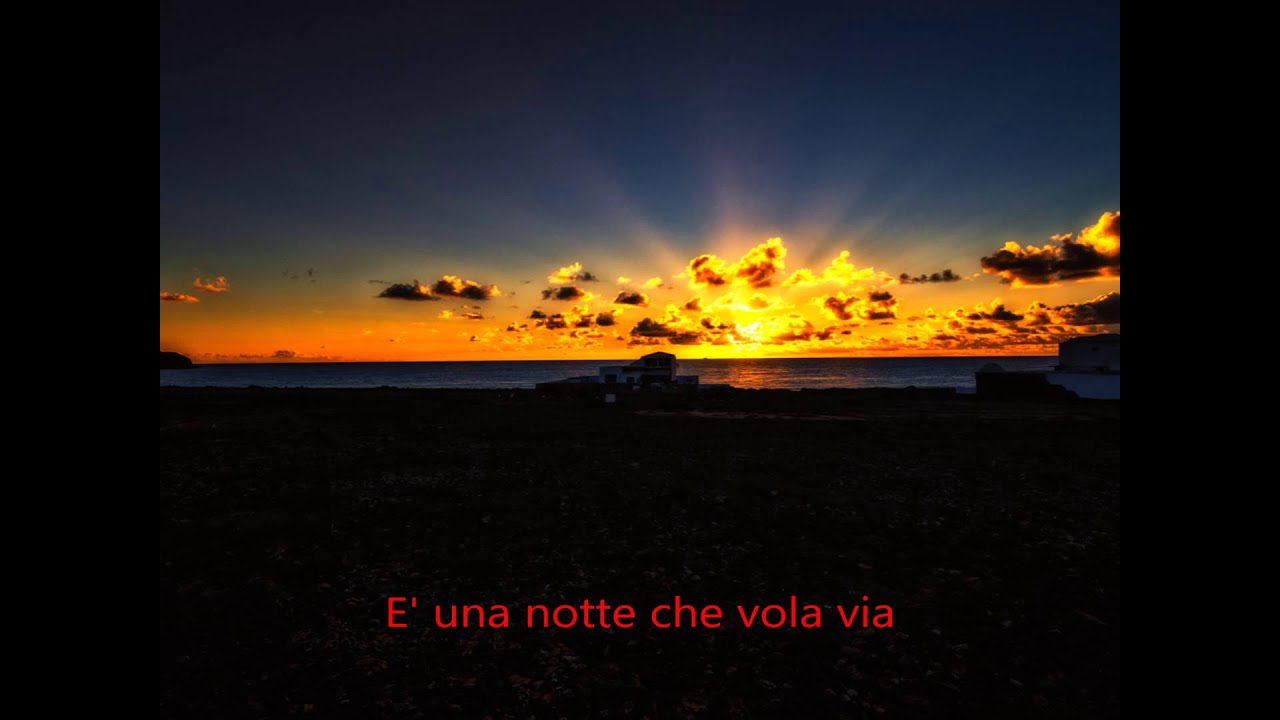 Una notte che vola via - Testo - - YouTube