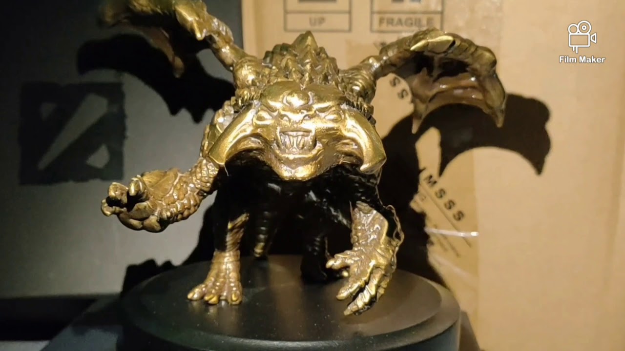 Unboxing Baby Roshan 2017 (Re-issue) | Dota 2 | Battle Pass ...