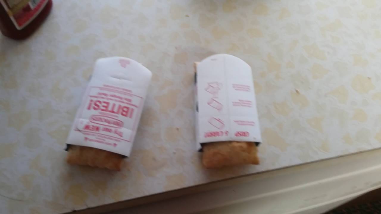 How to cook hot pockets - YouTube