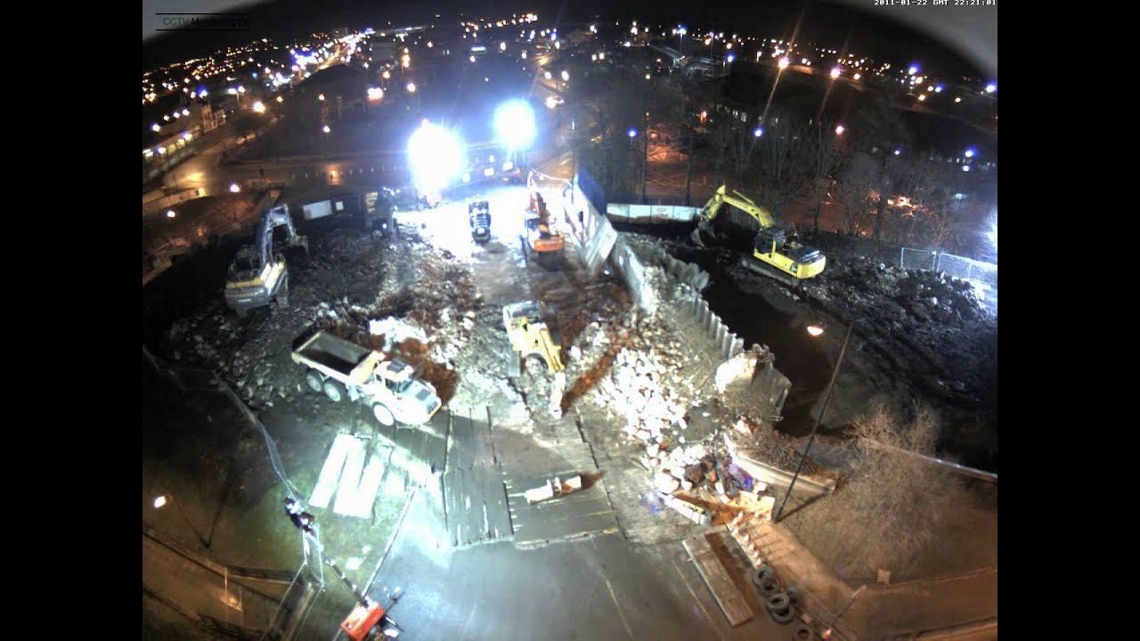 PP O'Connor Dismantle Oldham Mumps Bridge - YouTube