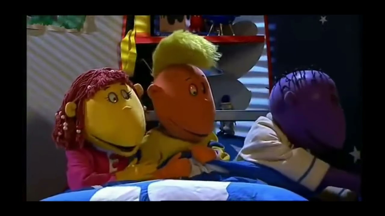 Fizz, Jake and Milo are scared of dragon | Tweenies (2003) - YouTube