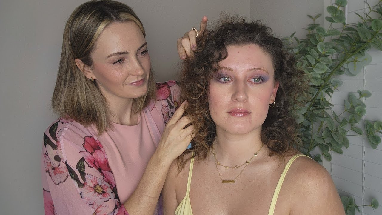 ASMR Perfectionist 1980's Makeup Application & Voluminous Curly ...