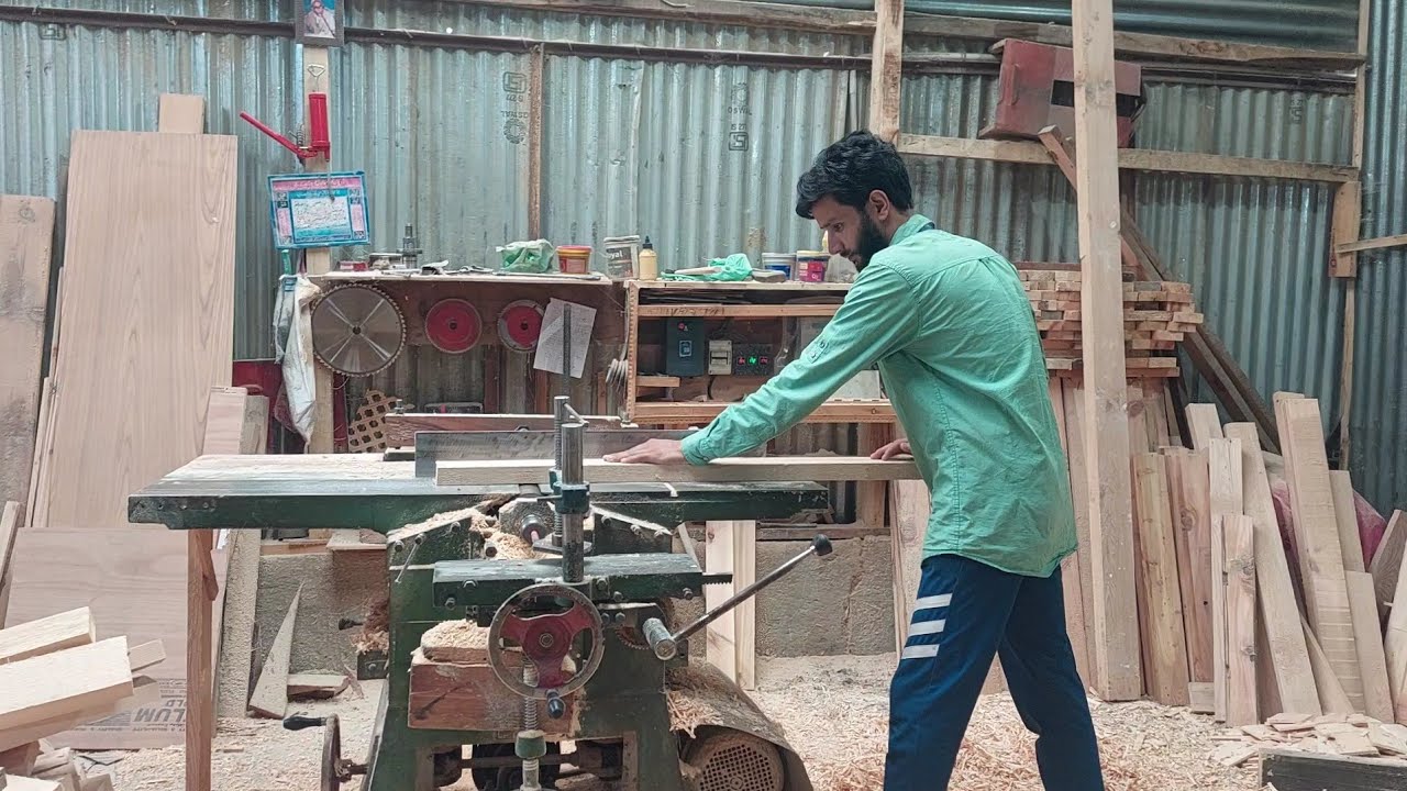 How to wood planer work in kashmir Valley ️ - YouTube