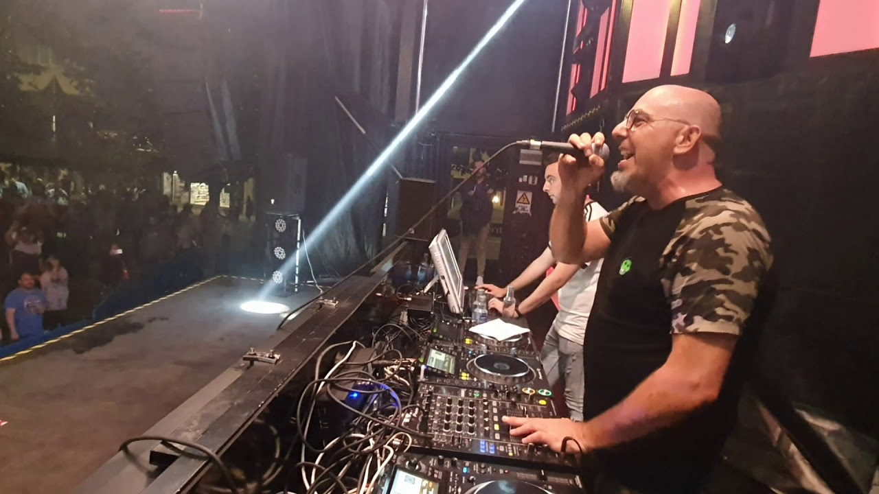 Paco pil en disco movil IMPACTO en naron 3 - YouTube