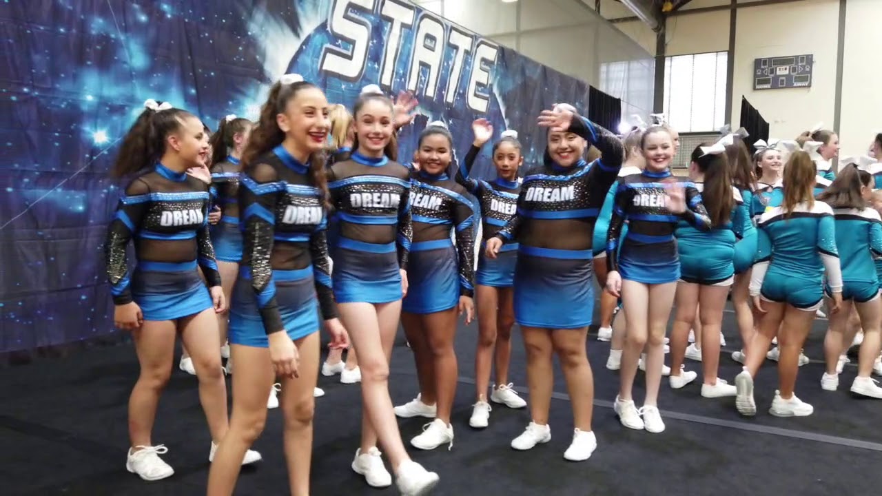 Dream Divas All Star Cheerleaders hype reel! - YouTube