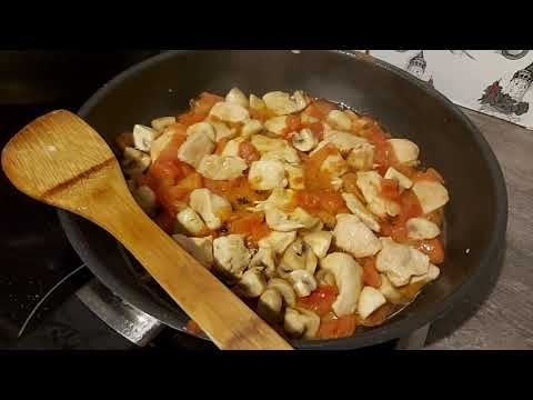 AKŞAM YEMEĞİ ESIM ELERINDEN AİLECEK MUTFAKTAYIZ ITALYAN USULU MAKARNA Tomate Sahne Pennepollo