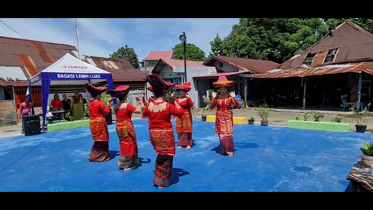 Landek Karo Lagu Terang Bulan - YouTube