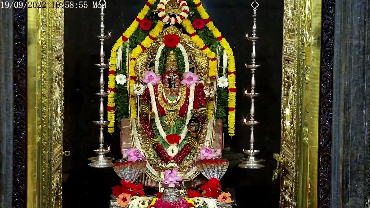 Shree Mahalasa Narayani Mahalasa Alankar & Mahamangalarati 19th ...
