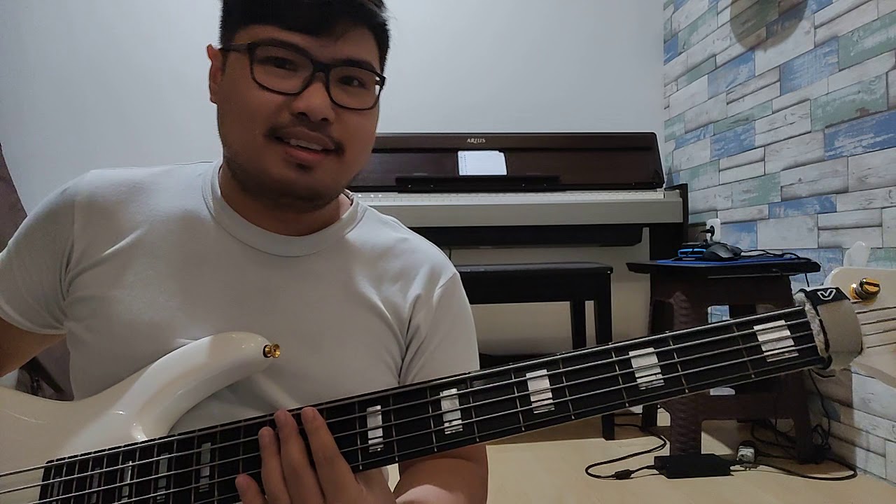 Bass Tutorial : Warm Up ala Justin Raines (bassist Israel Houghton ...
