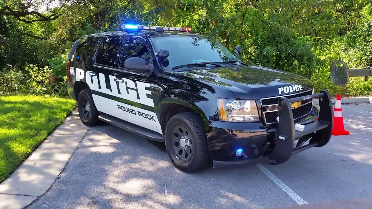 Round Rock, TX Police Chevy Tahoe Code 3 - YouTube