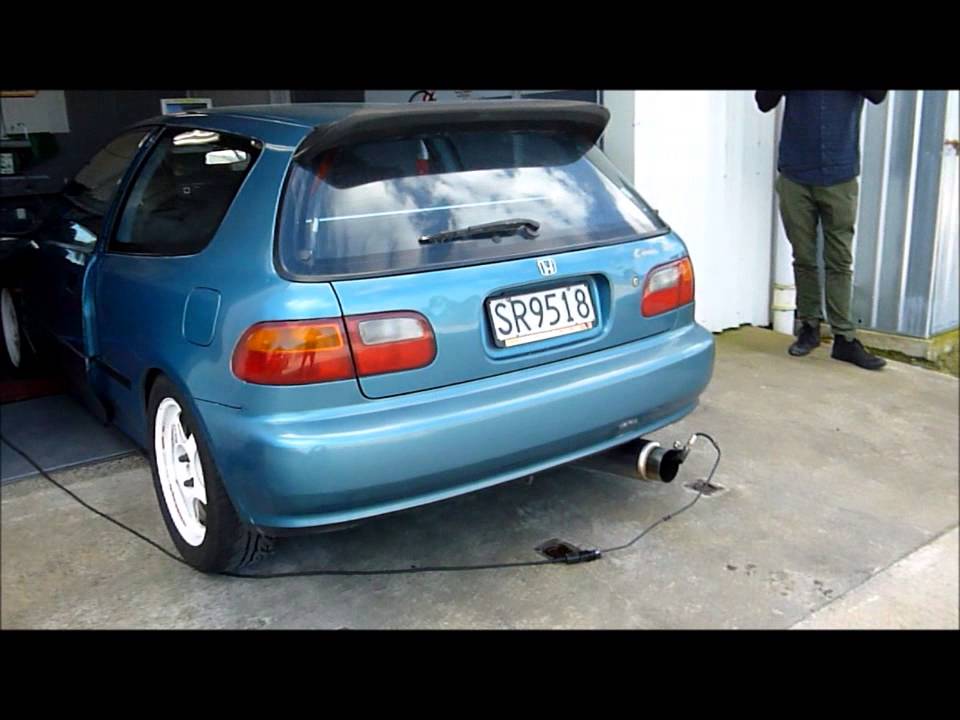 EG5 B16A VTEC on Dyno - YouTube