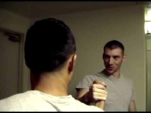 predator handshake - YouTube