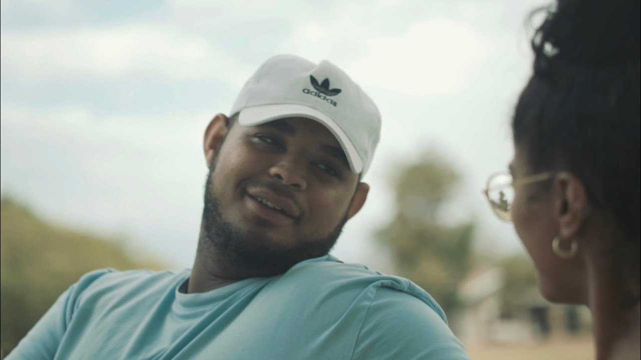 Tauriq - Iemand Anders(Official Music Video) - YouTube