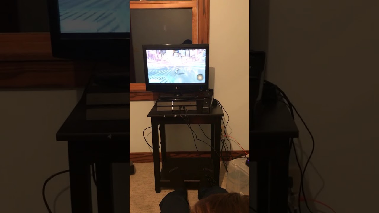 Kid rages over game - YouTube