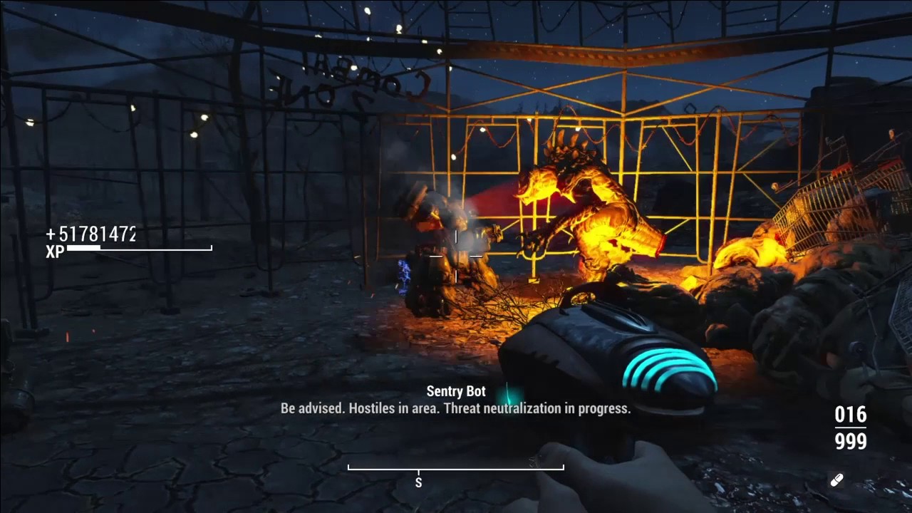 Behemoth vs Deathclaw vs Sentry bot - YouTube