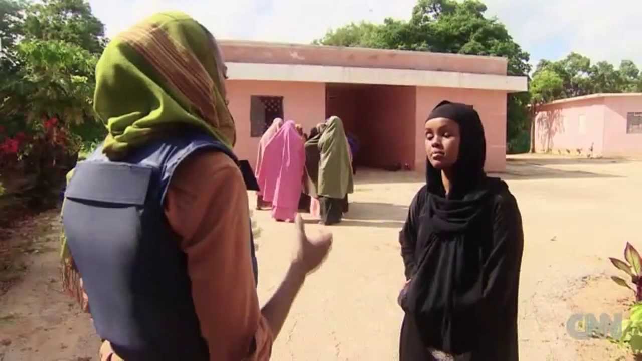 Naagaha iyo caruurta oo lagu kufsado magaalada Muqdisho. - YouTube