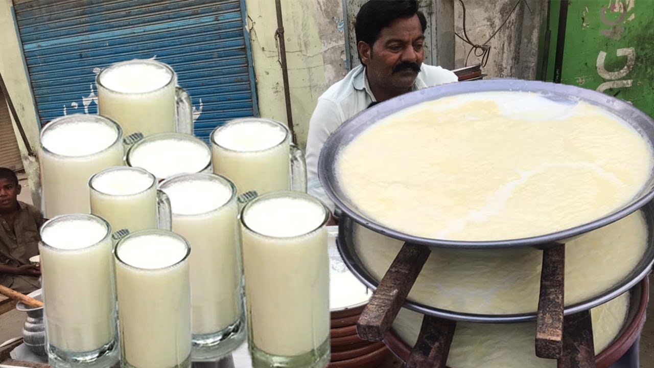 Fresh Lassi Making | Fresh Curd & Malai Lassi | Huge Lassi Making in ...