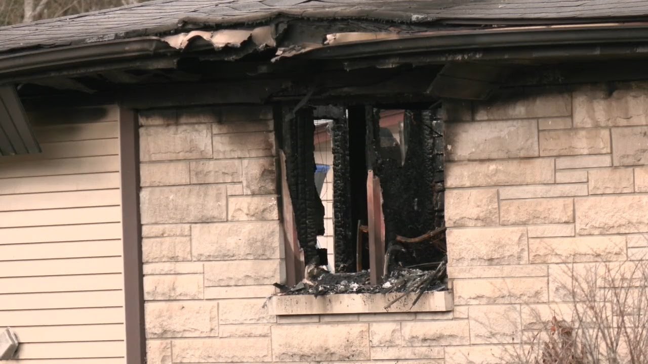 Woman and 2 young girls killed in Bullitt County house fire early ...