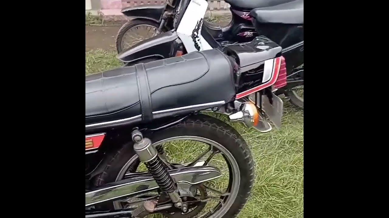 Suzuki Gp125 Classic - YouTube