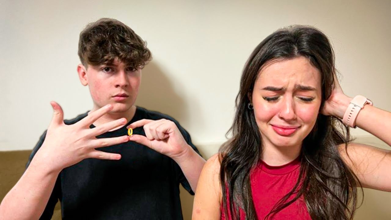 O Gabriel Caetano E A Lavínia Terminaram! - YouTube