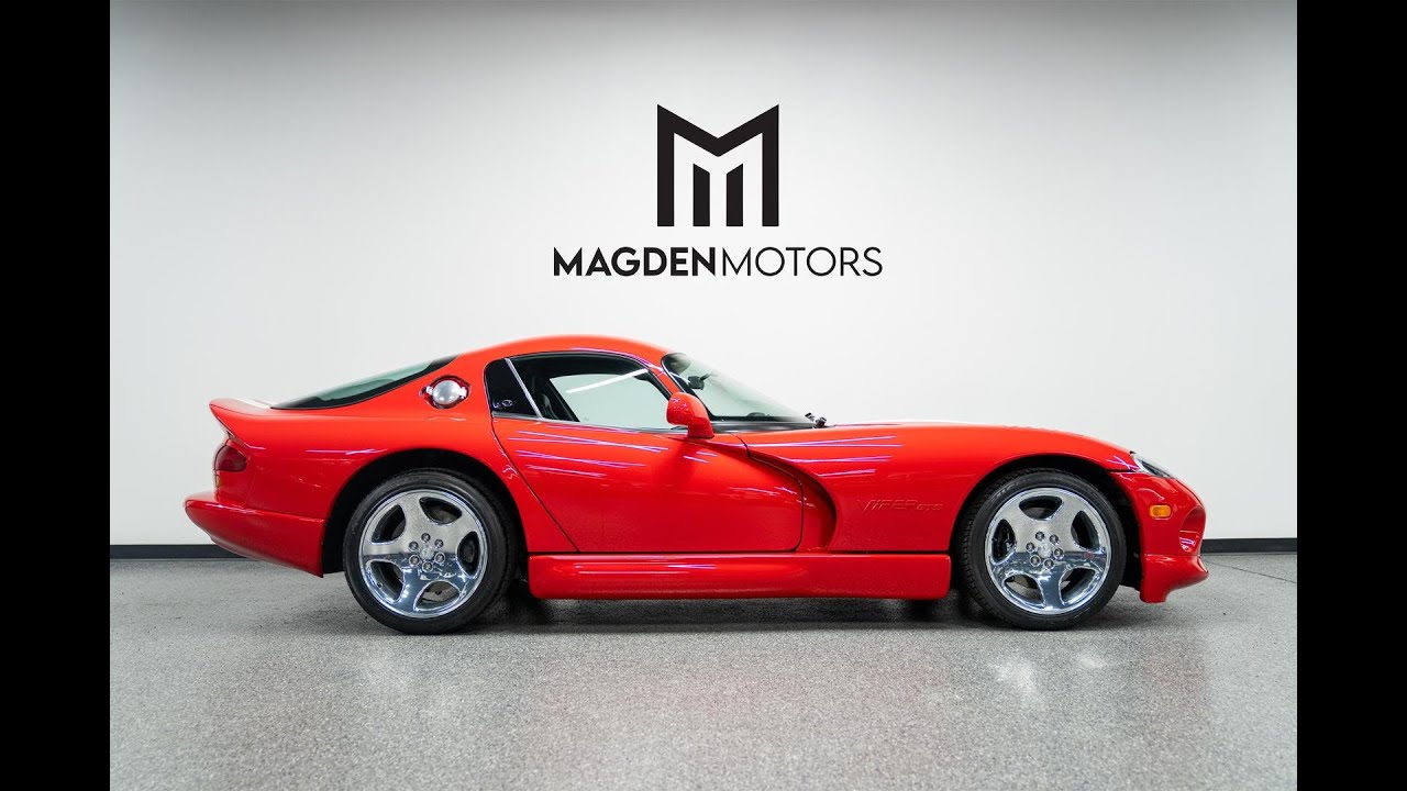 2002 Dodge Viper GTS Viper Red with Stone White stripes over Black ...