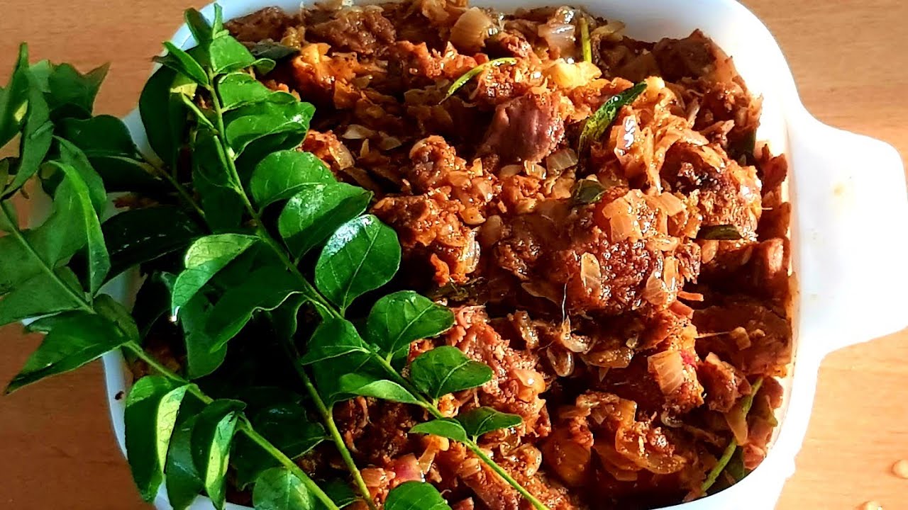 ബീഫ് റോസ്റ്റ് | Spicy and Tasty Beef Rost | Razia ' Razoie . - YouTube