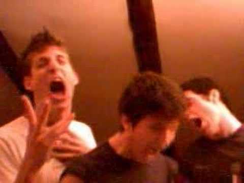 A chi mi dice - Blue (trio merda) - YouTube