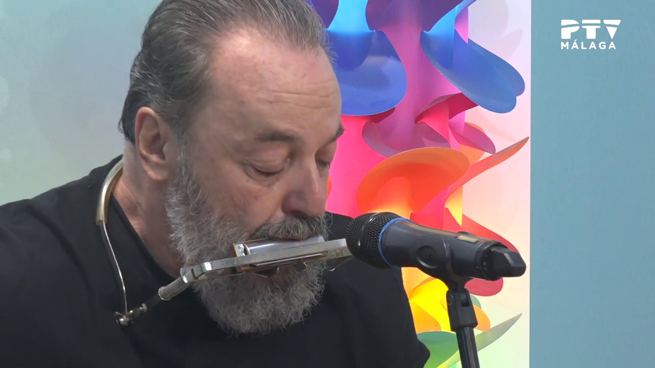 Actuación de Richard Ray Farrell - YouTube