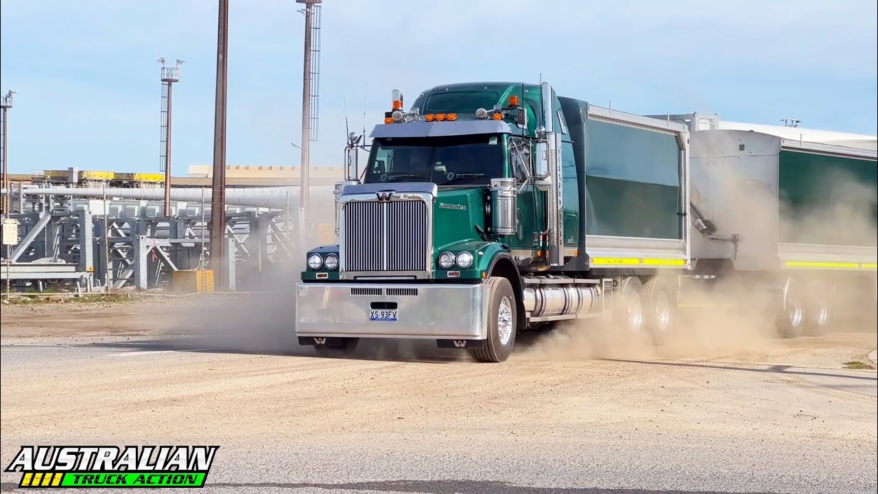 Australian Western Star Trucks Compilation #1 - YouTube