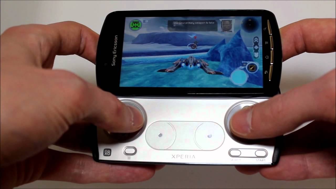 Hands-On with Sony Ericsson Xperia Play - The PlayStation Phone - YouTube