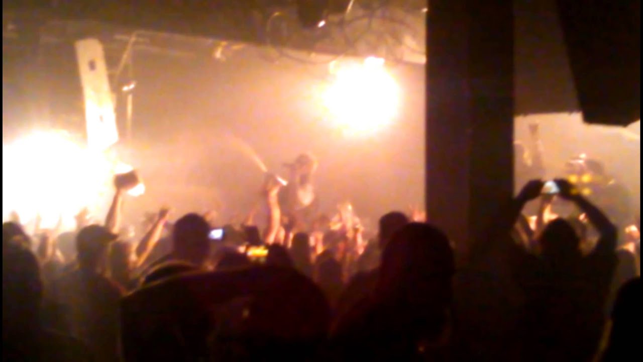 Faygo shower - YouTube