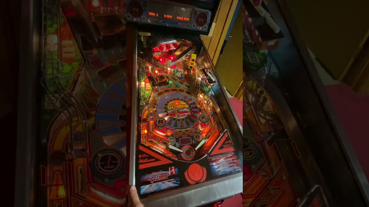 High Speed II: The Getaway Pinball Machine - YouTube