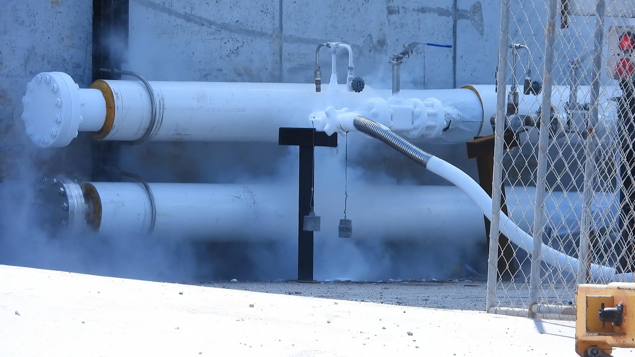 Orbital Tank Farm Nitrogen Fill. (Filmed Freehand) SpaceX Starbase ...