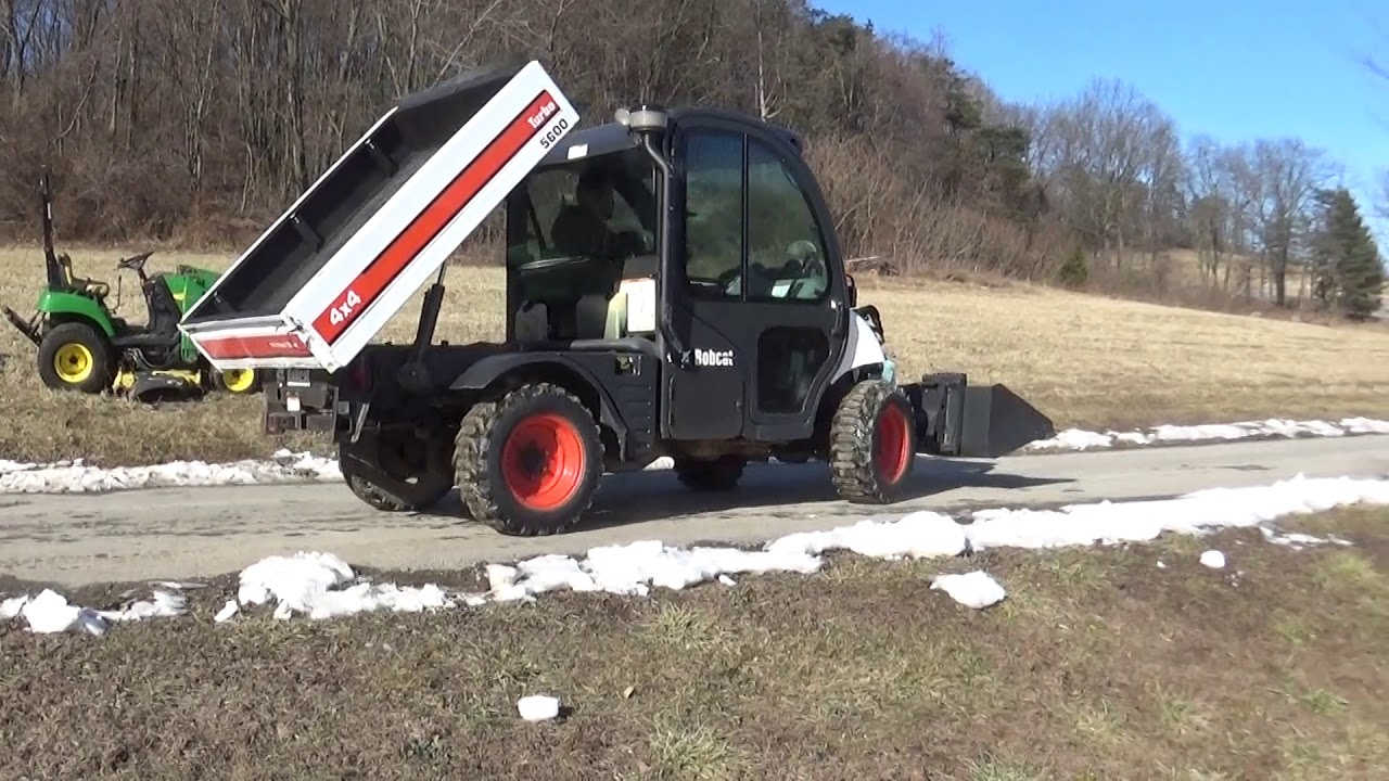2004 BOBCAT TOOLCAT 5600 WITH ENCLOSED CAB, AND AWS - YouTube