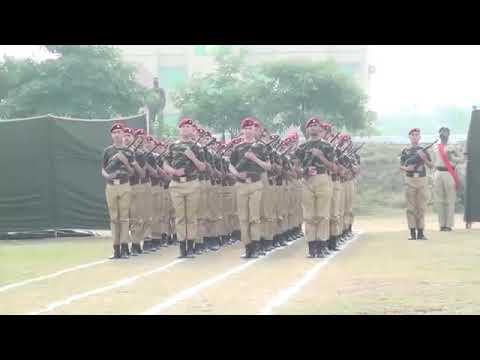 23 March parade - YouTube