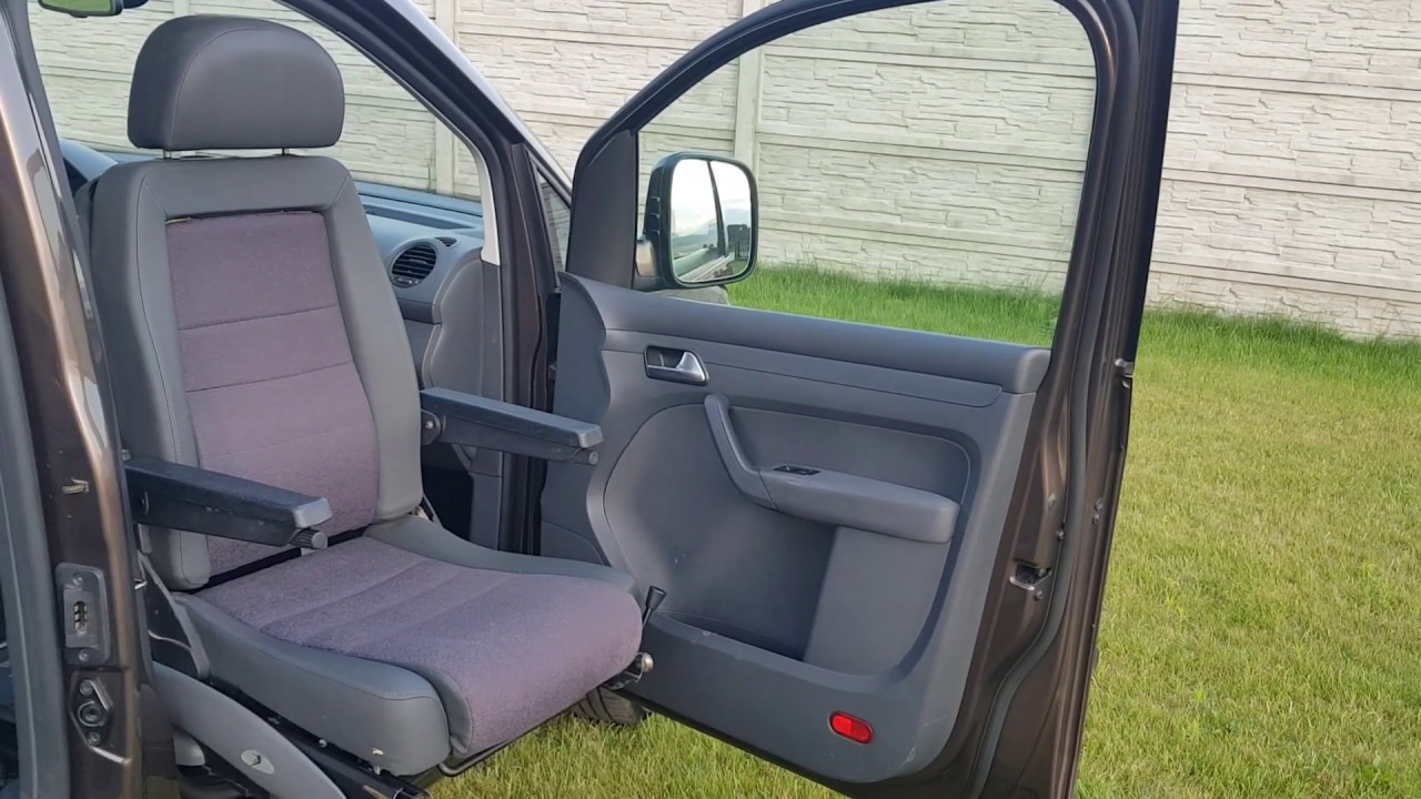 Wheelchair transfer to car seat - Autoadapt Turny Orbit 300 Carony ...