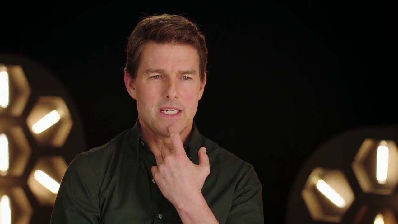 MISSION IMPOSSIBLE 6 Fallout Tom Cruise On Set Interview - YouTube