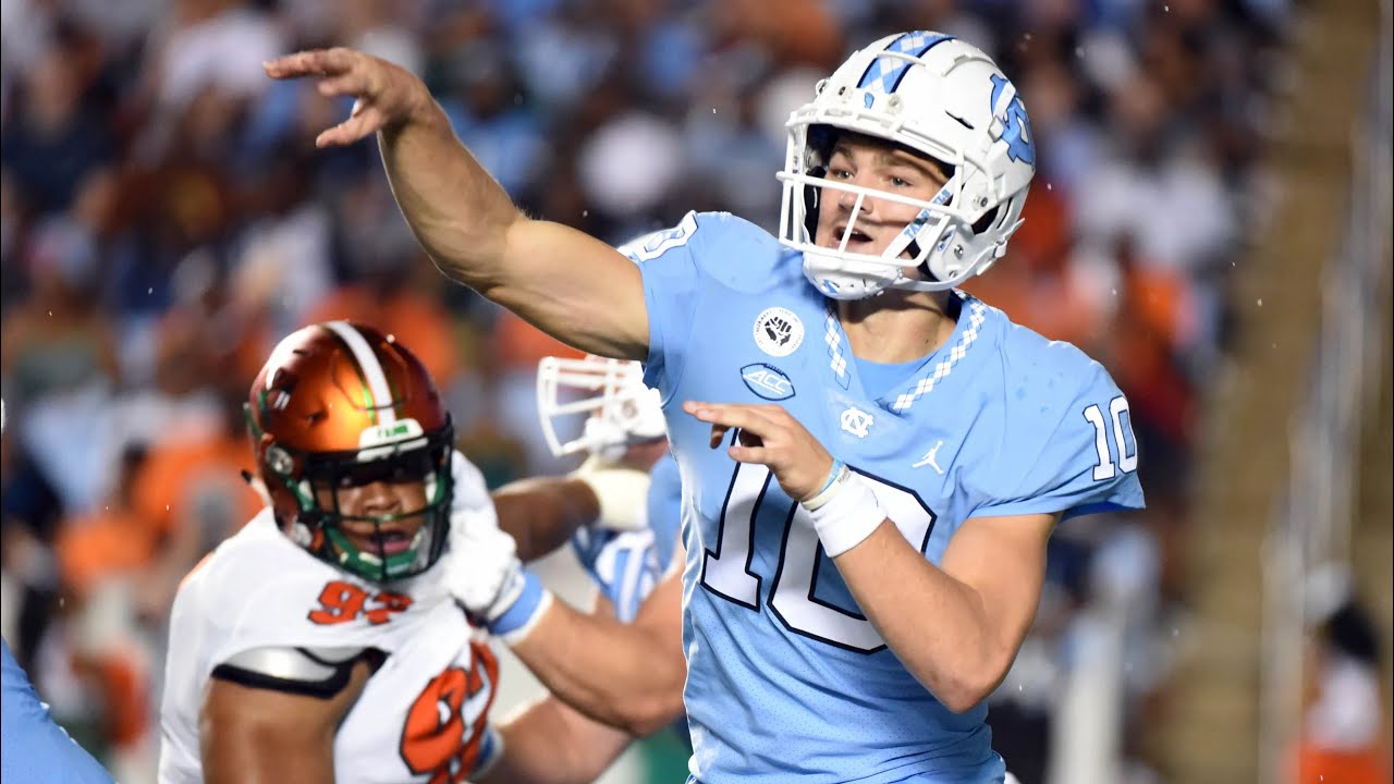 Drake Maye's first college start - YouTube