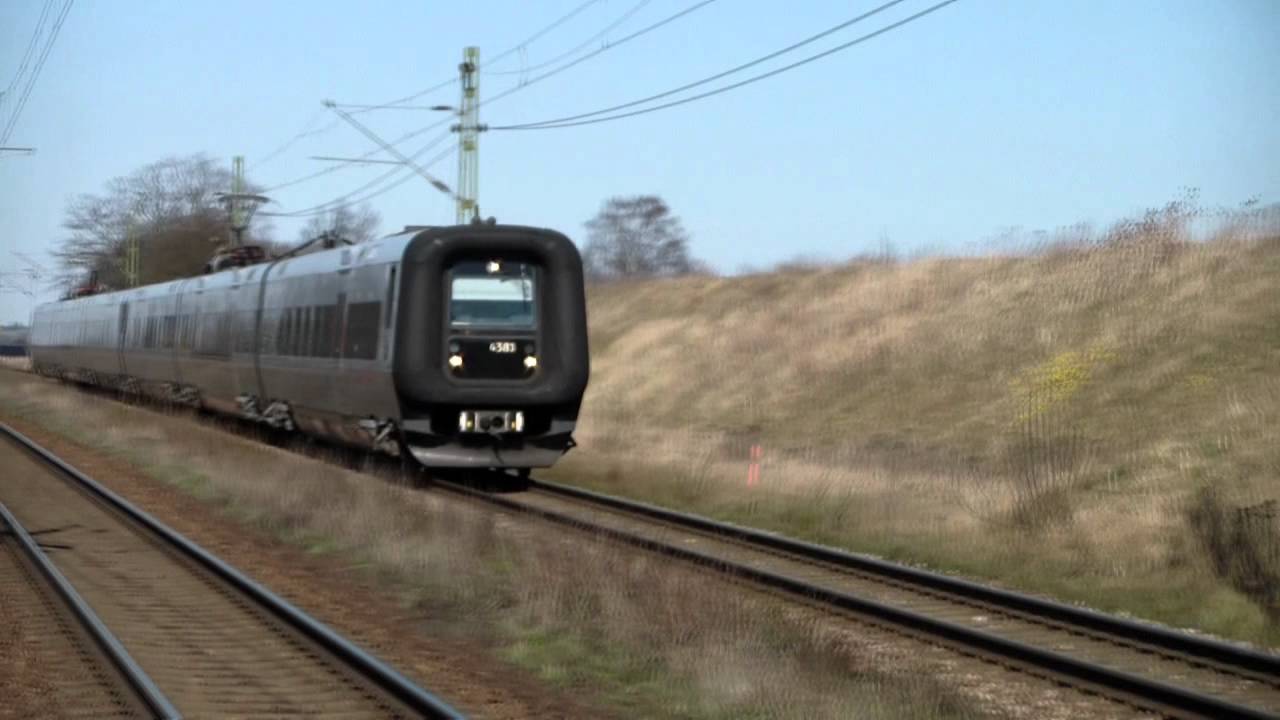X31 passing Stångby - Tåg / Train - YouTube