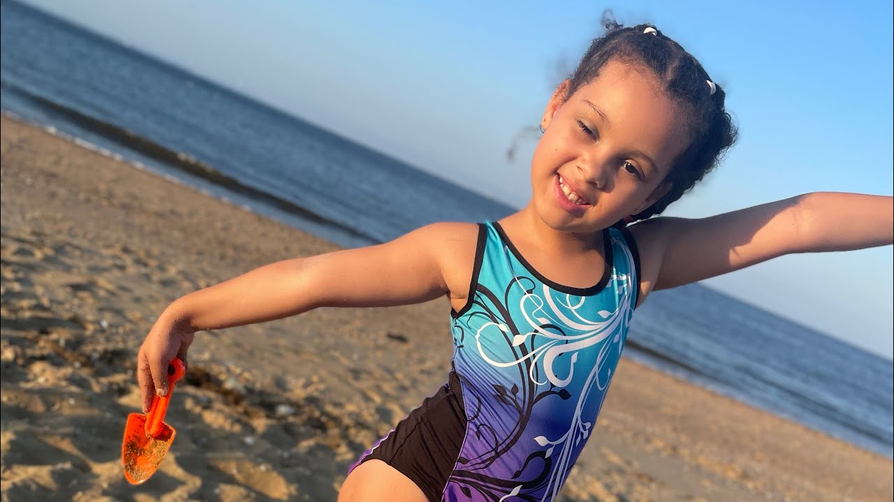 Throwback Summer With Chloe Bella And Family💜 - YouTube