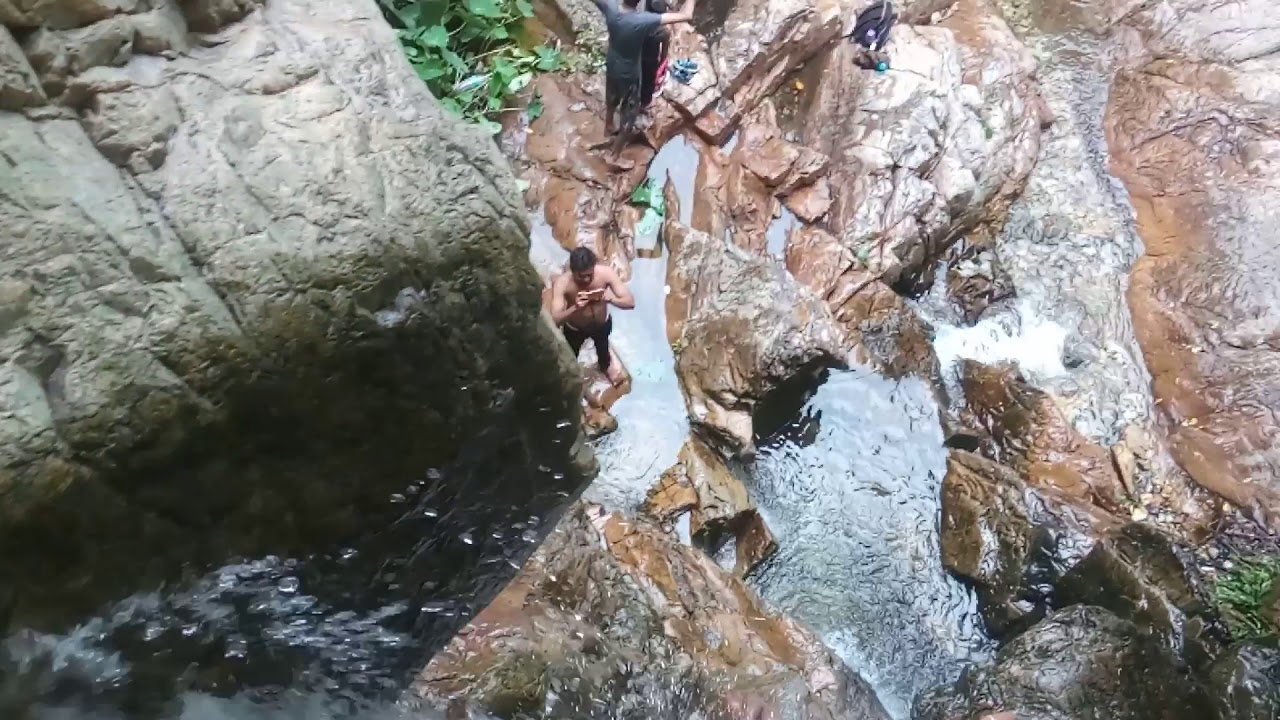 Best trekking tourist place nearby Chennai Thada Falls live experience ...