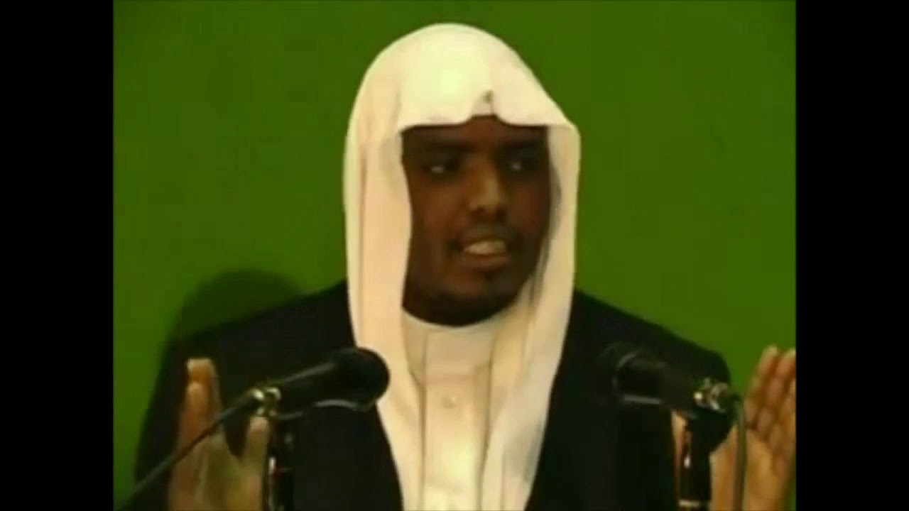 Dhibaatada ay leedahay caasinimada - YouTube