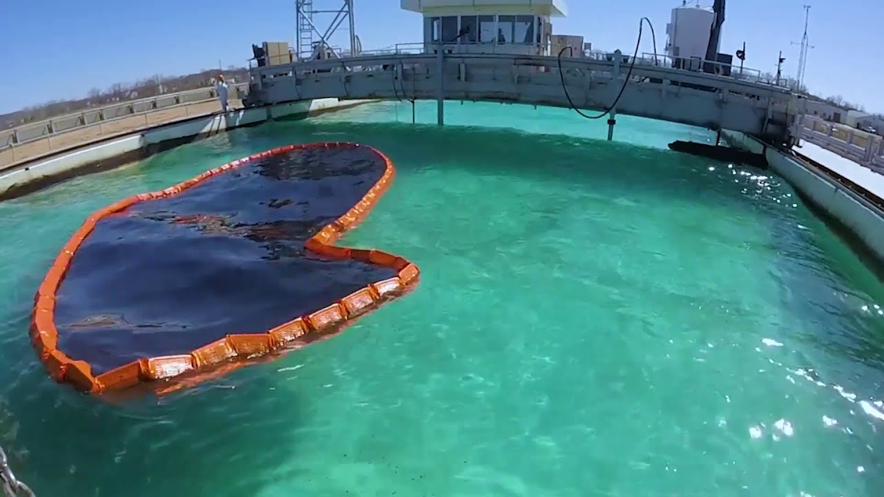 LAMOR - HARBO Rapid Response Boom for Oil Spill - YouTube