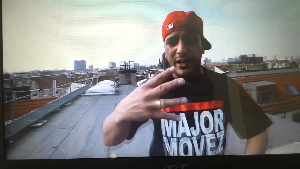 Alpa Gun - 2015 (New song) Musikvideo - YouTube