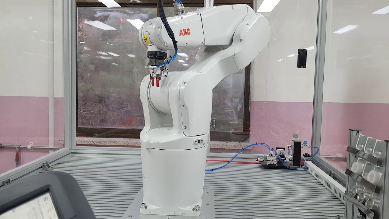 07 ABB 1200 로봇 MoveL과 MoveJ 차이점 MoveC 및 offset 함수 - YouTube